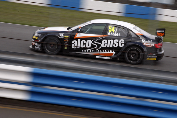 Rob Austin aiming for podiums at all circuits – TouringCarTimes