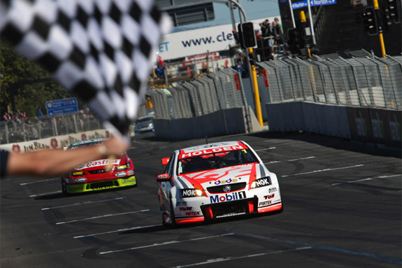 Tander wins first race in Hamilton – TouringCarTimes