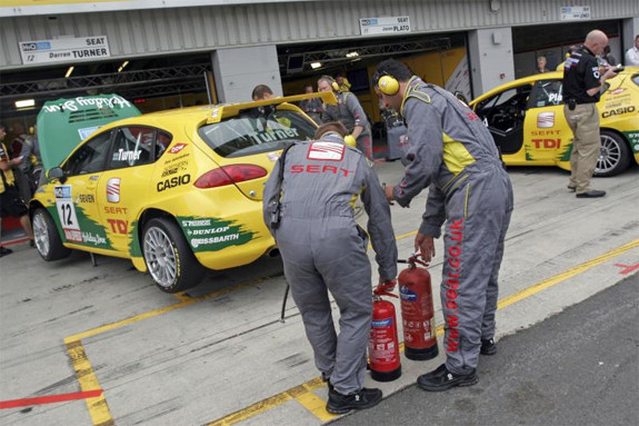 SEAT breaks 100 podium barrier – TouringCarTimes