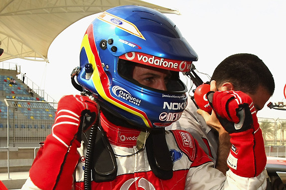 Whincup wins title in race one – TouringCarTimes