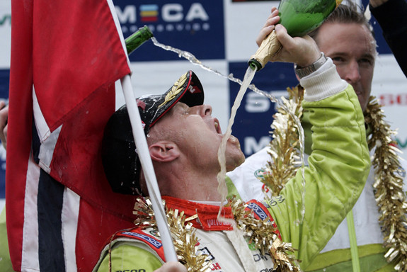 Tommy Rustad is the new champion - TouringCarTimes