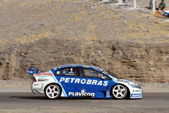 Lopez wins race two, title almost certain – TouringCarTimes