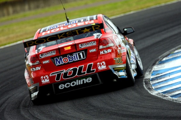 Courtney takes his first win with HRT – TouringCarTimes