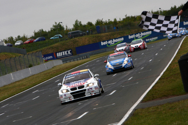 Engstler elated with first WTCC victory – TouringCarTimes