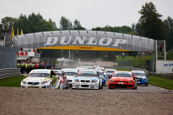 Knutstorp signs three year deal with STCC – TouringCarTimes