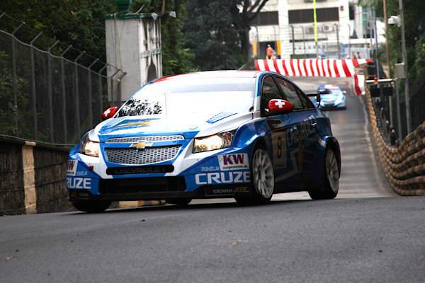 Alain Menu leads the way in Free Practice 1 – TouringCarTimes