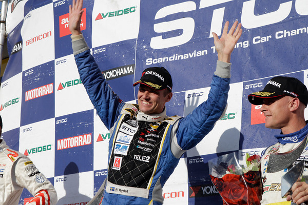 Rickard Rydell voted best STCC driver of 2011 – TouringCarTimes