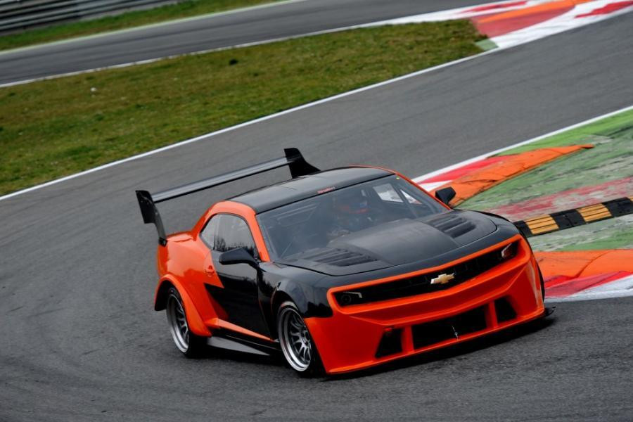 Sini’s Chevrolet Camaro tops first official Superstars test ...