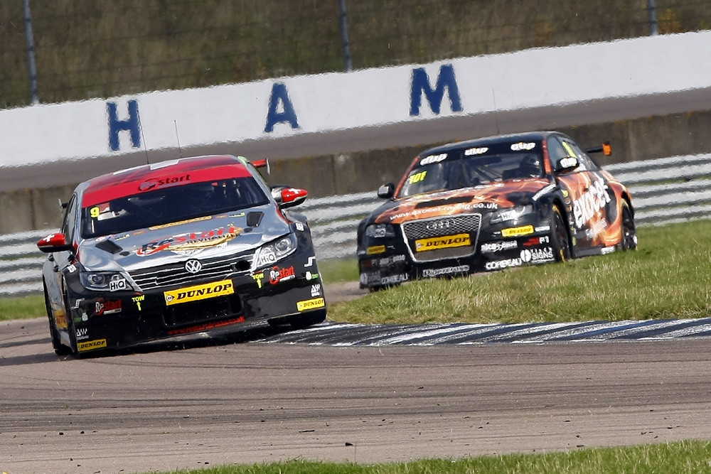 Alain Menu “shows what he can do” with first “clean weekend ...