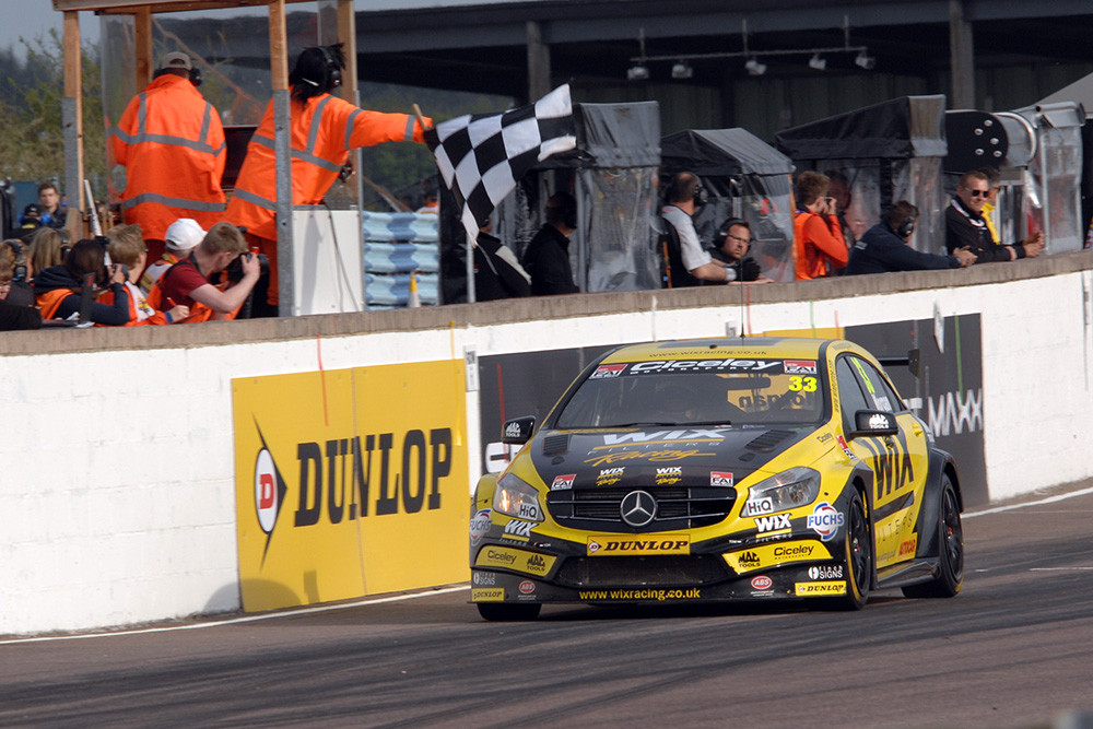 Round three entries of the 2015 Neil Tozer Photographic Competition ...