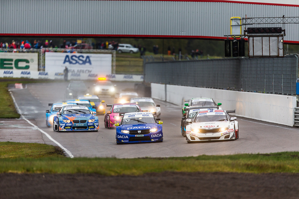 STCC gears up for first ever mid-week twilight race – TouringCarTimes