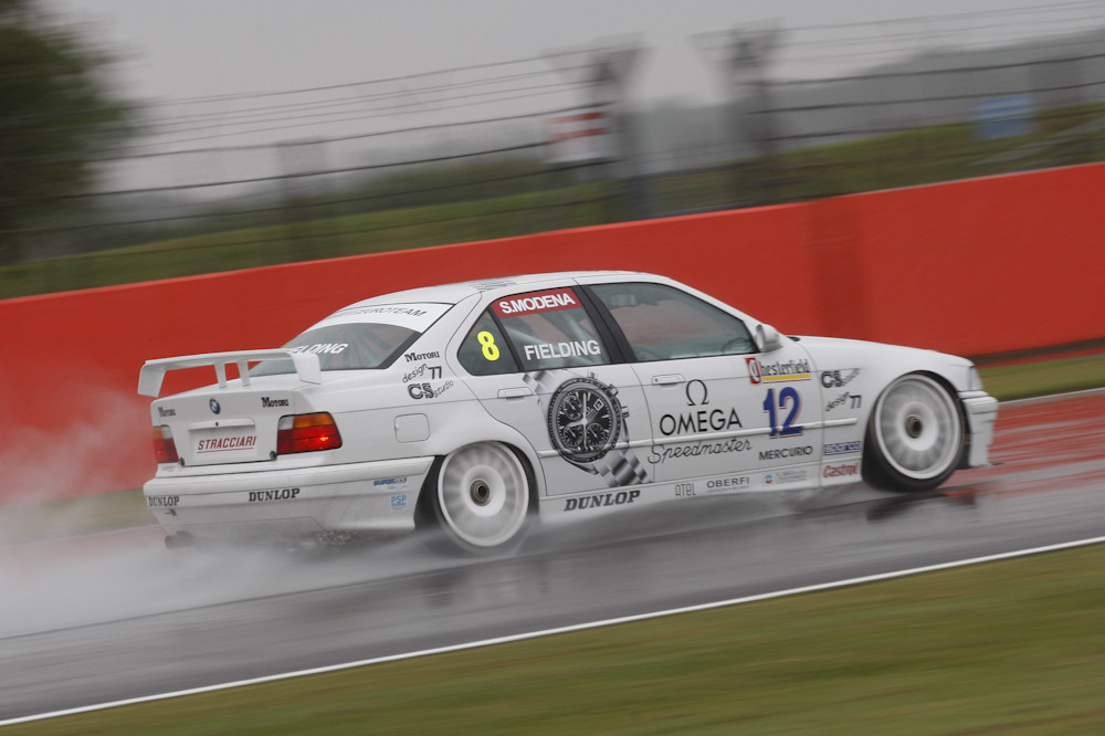Darren Fielding tops drenched qualifying behind safety car ...