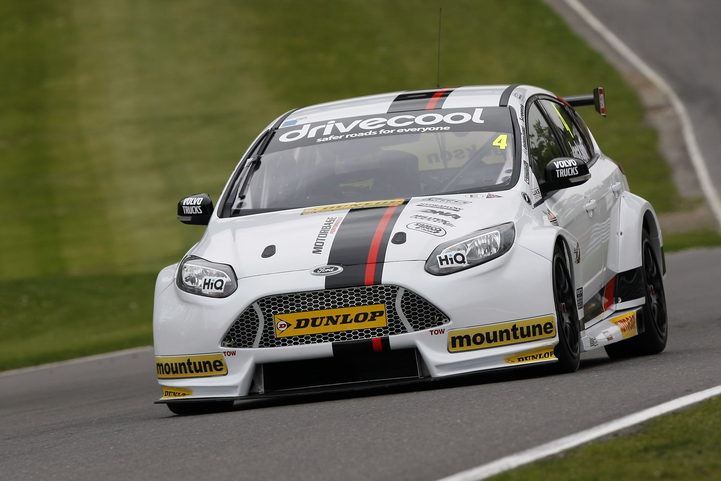 Motorbase Performance confirm BTCC return at Snetterton – TouringCarTimes