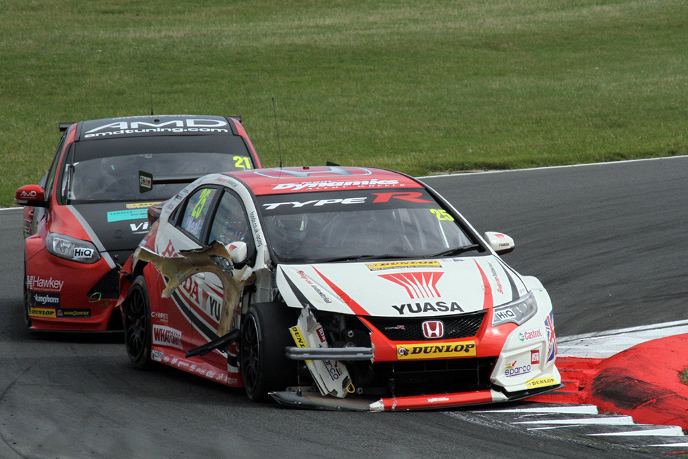 Round six entries of the 2015 Neil Tozer Photographic Competition ...