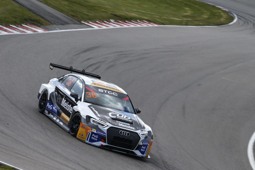 First TCR STCC test picture special – TouringCarTimes