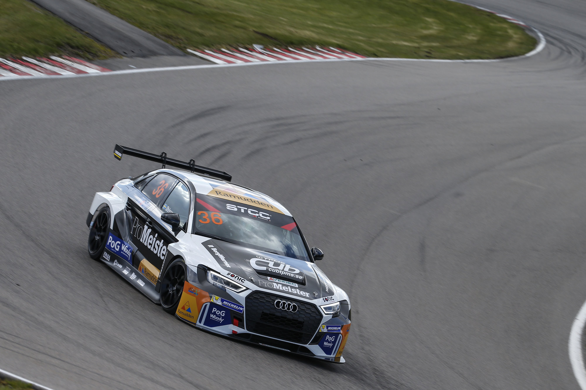 First TCR STCC test picture special – TouringCarTimes