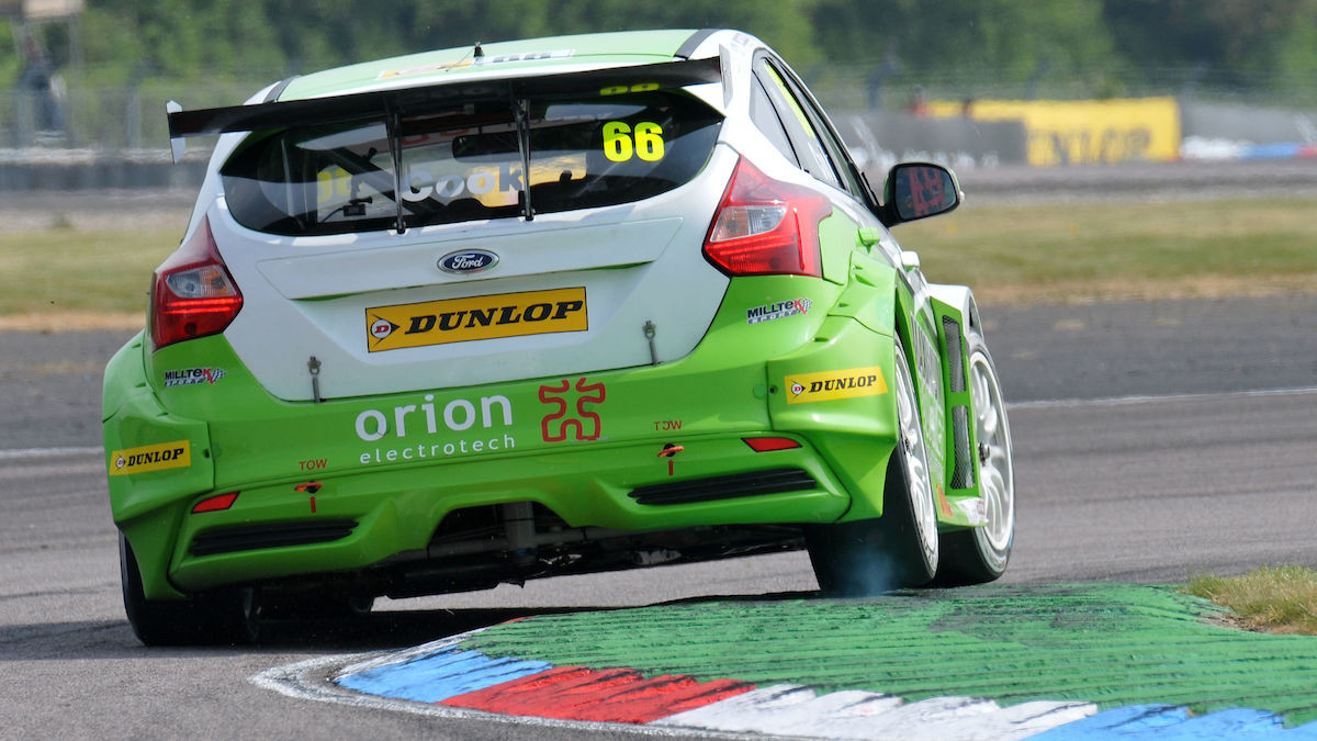 Josh Cook, Jake Hill beg to differ on race one clash – TouringCarTimes