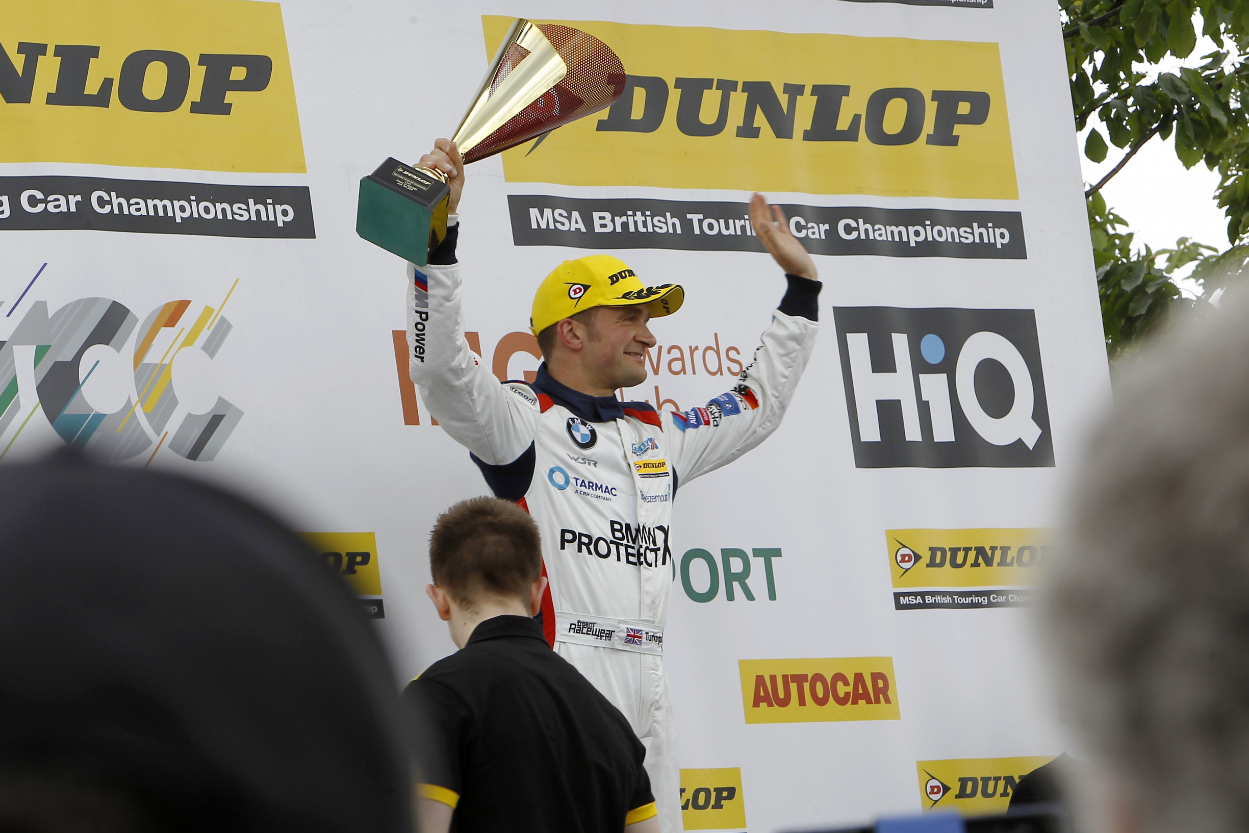 Colin Turkington leads rear-wheel drive train in second Croft race ...