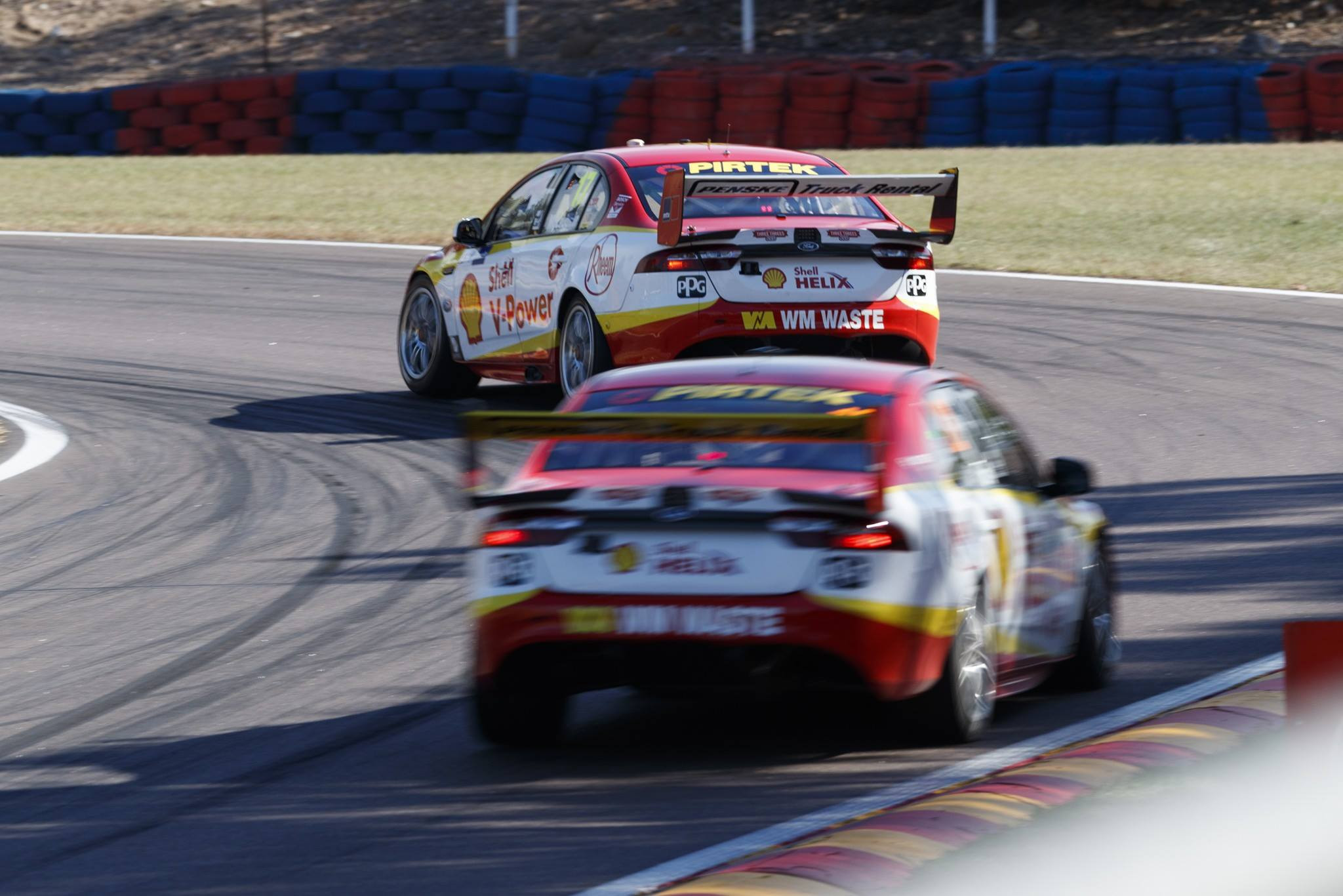 Fabian Coulthard heads DJR Team Penske 1-2 in eventful first Hidden ...