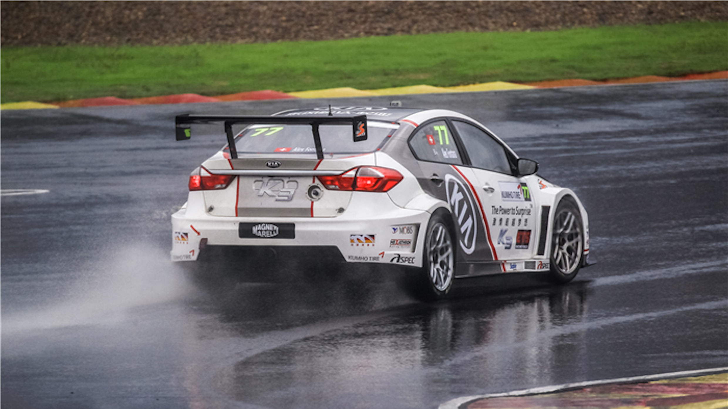 Alex Fontana targets racing in Europe after maiden win in CTCC ...