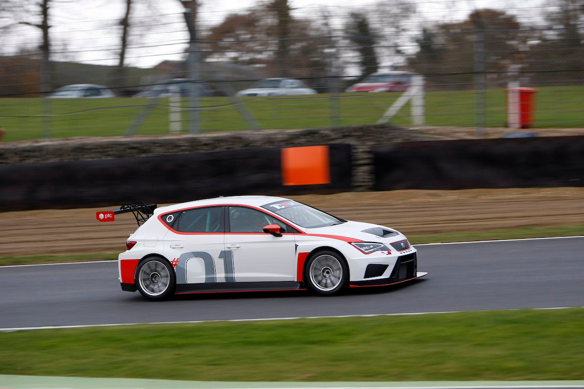 TCR UK kicks-off with Brands Hatch taster day – TouringCarTimes