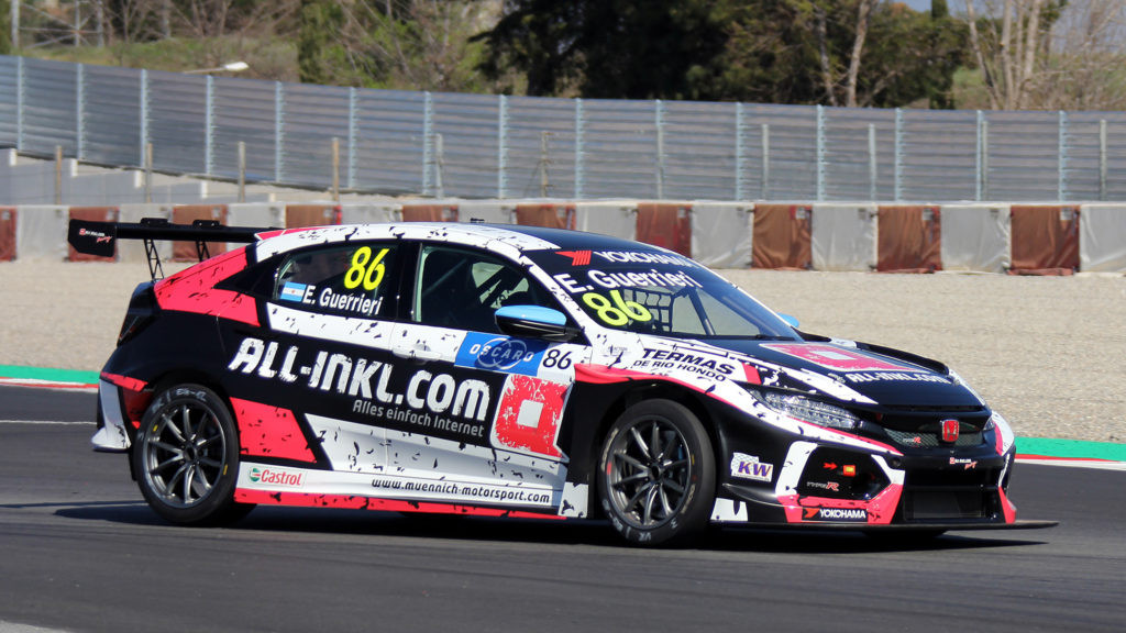 WTCR cars on track for first official joint-test at Barcelona ...