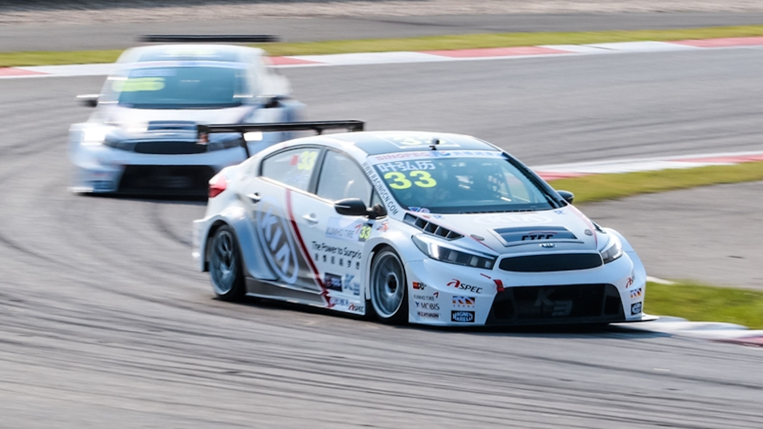 Leo Yi Hong Li wins CTCC Race 1 at Zhuhai – TouringCarTimes