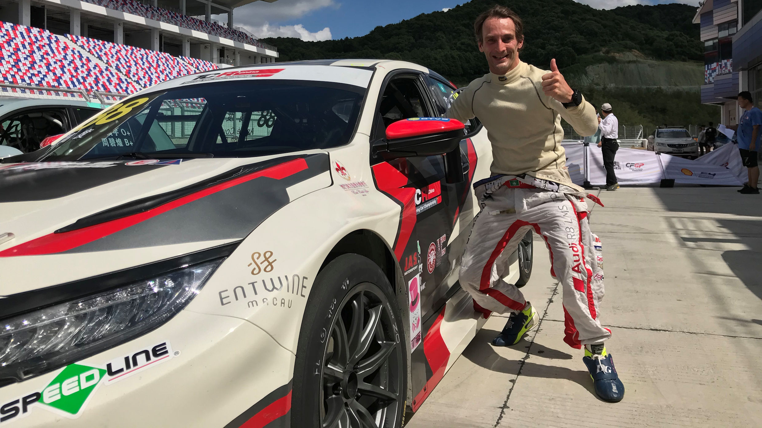 André Couto romps to an easy victory for MacPro Honda in Ningbo Race 1 – TouringCarTimes