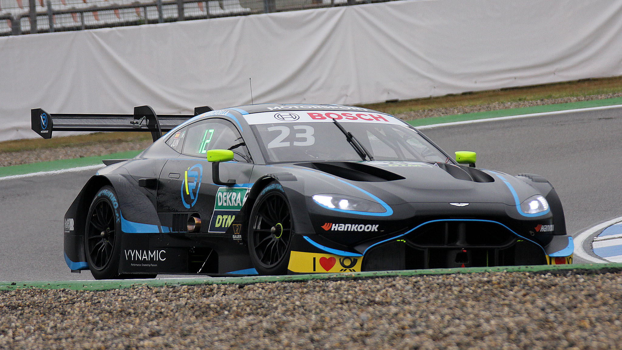 Daniel Juncadella scores the first DTM points for Aston Martin ...