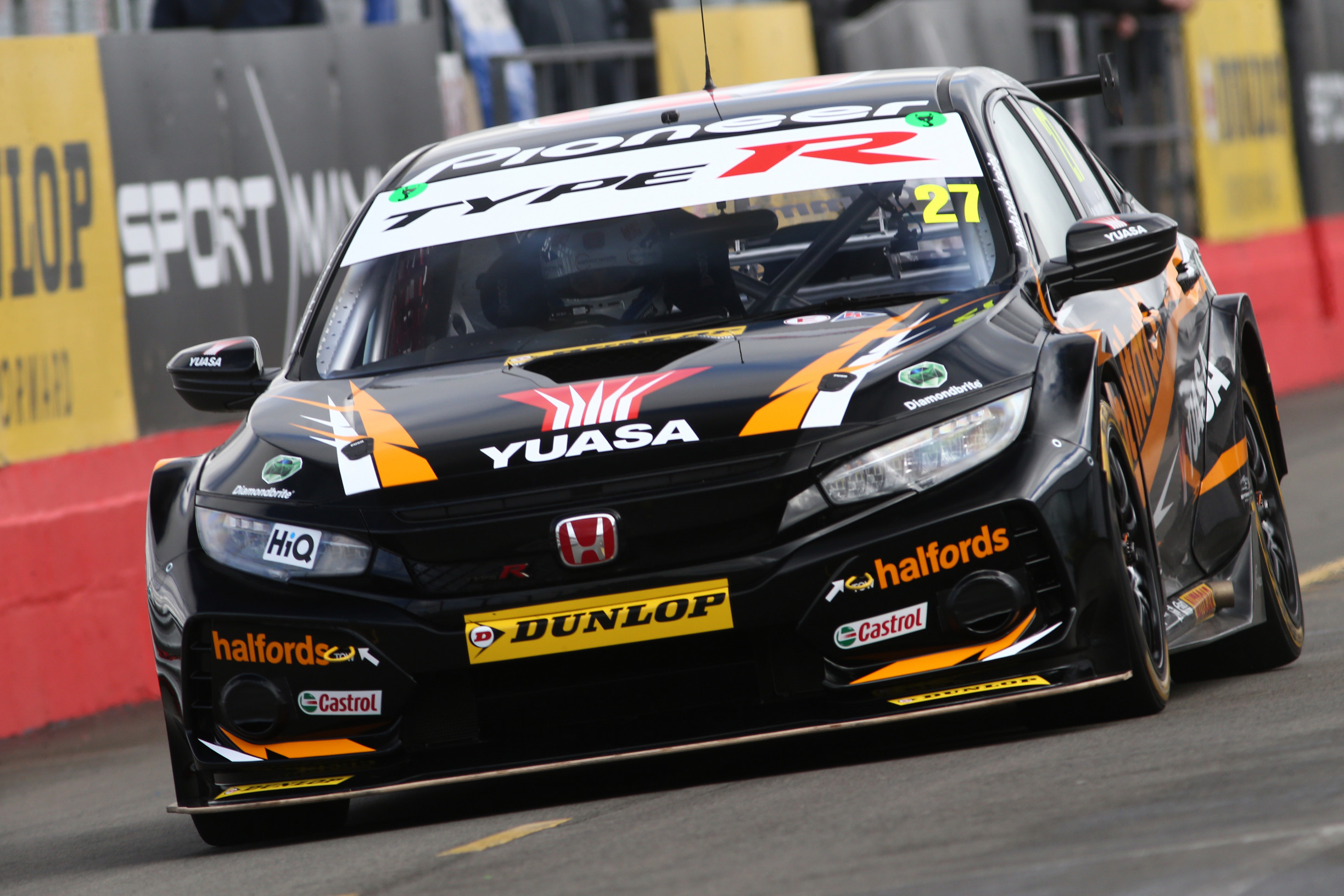 The Class of 2020: Honda Civic Type R (FK8) – TouringCarTimes