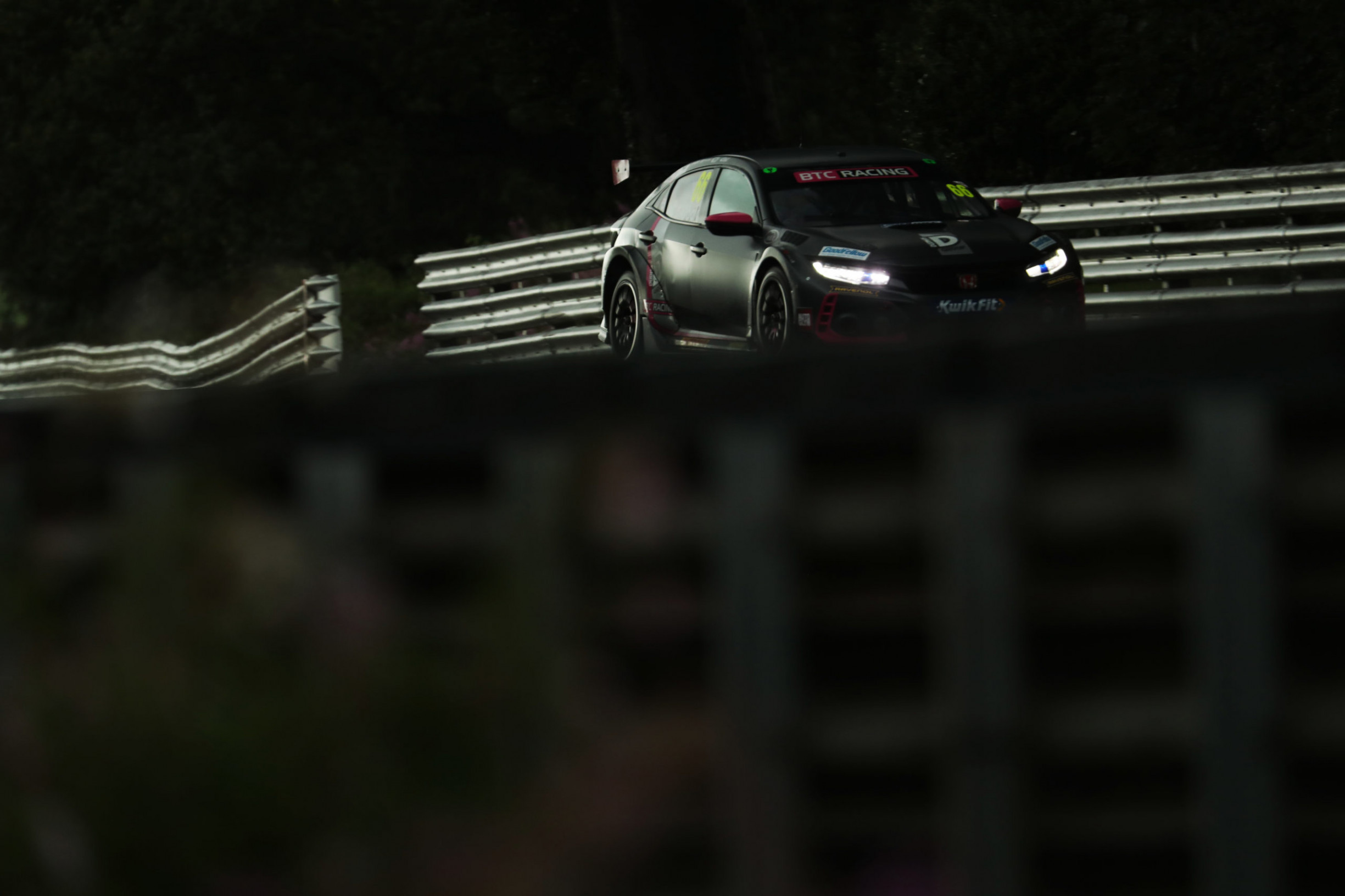 Josh Cook storms to race one win at Oulton Park – TouringCarTimes