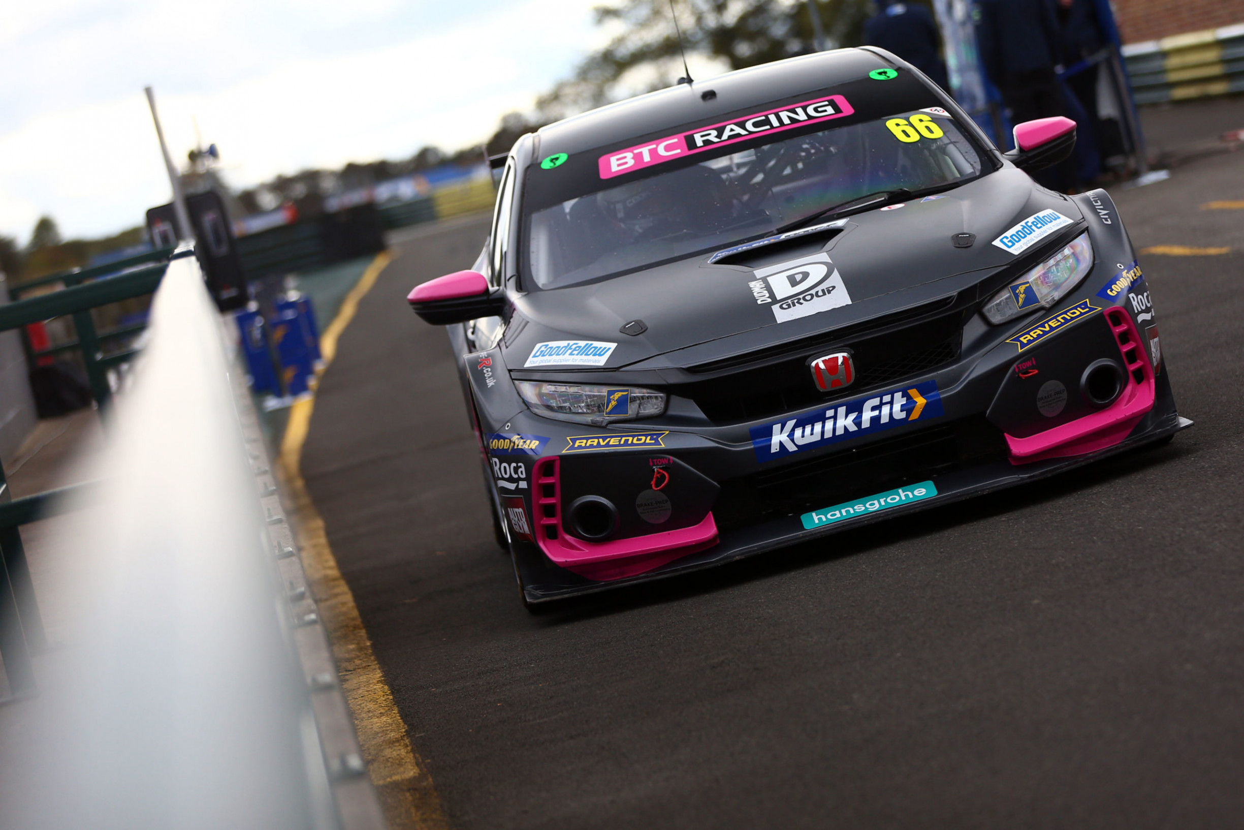 Josh Cook inherits race two win – TouringCarTimes