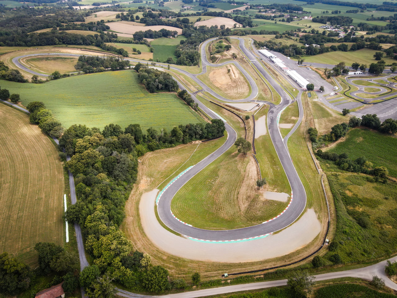 Inaugural ETCR season finale moved to France – TouringCarTimes