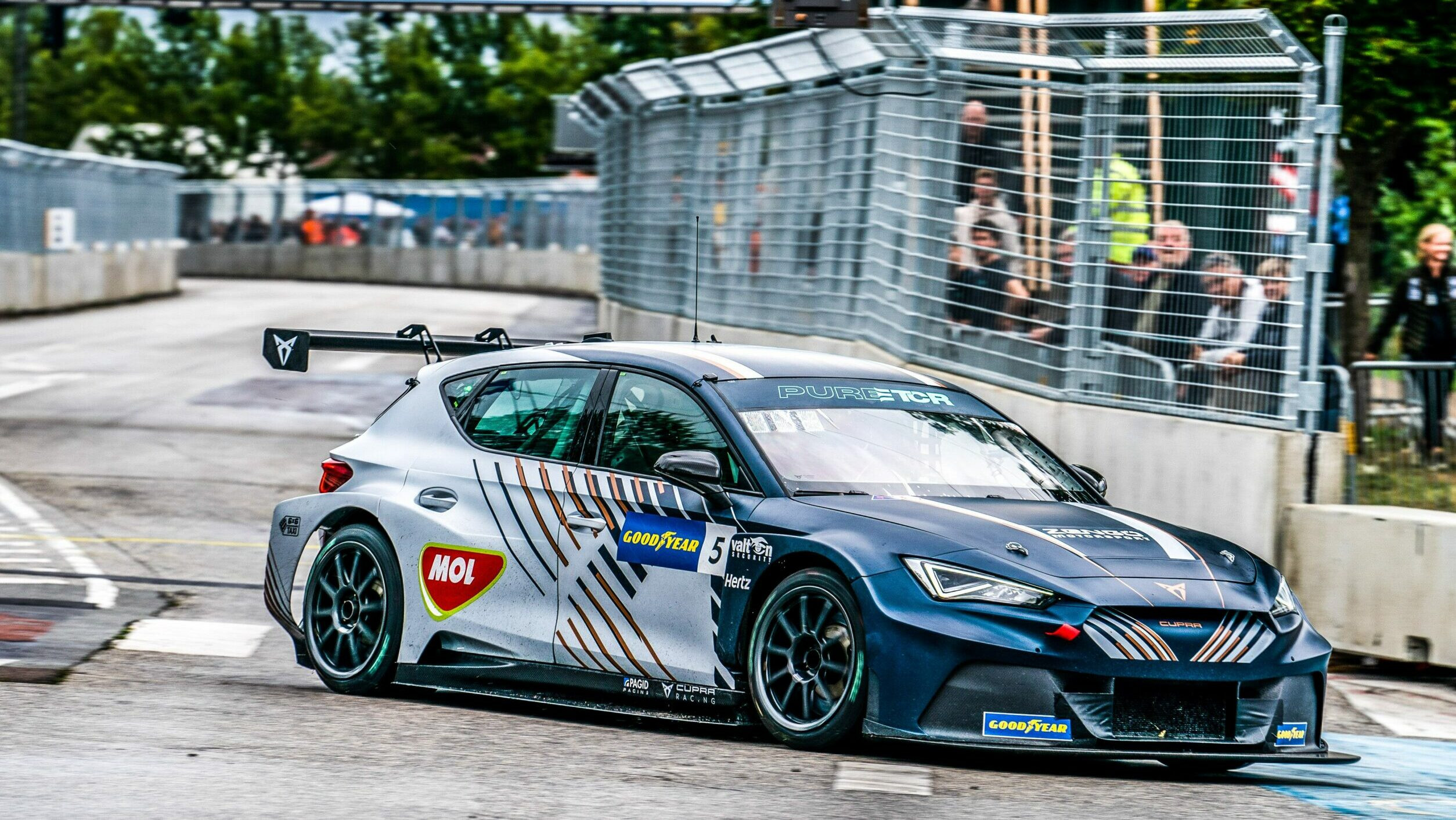 Mattias Ekström, Jean-Karl Vernay and Luca Filippi claim Round 1 wins ...