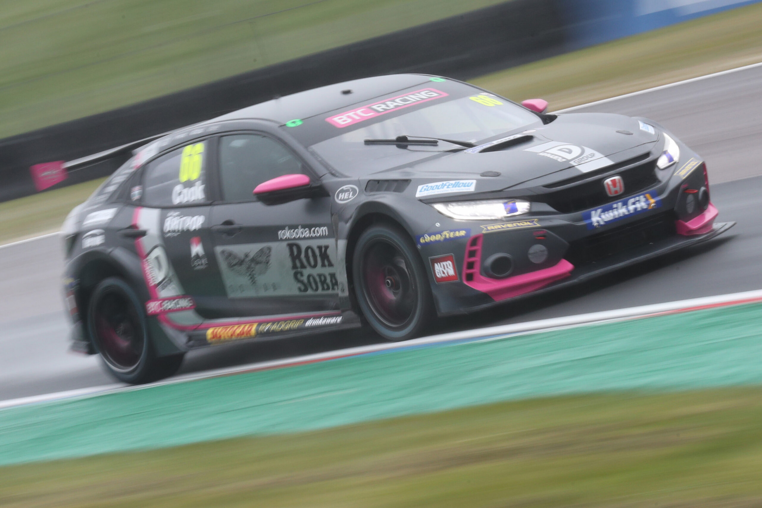 Josh Cook tops shortened first practice at Thruxton – TouringCarTimes