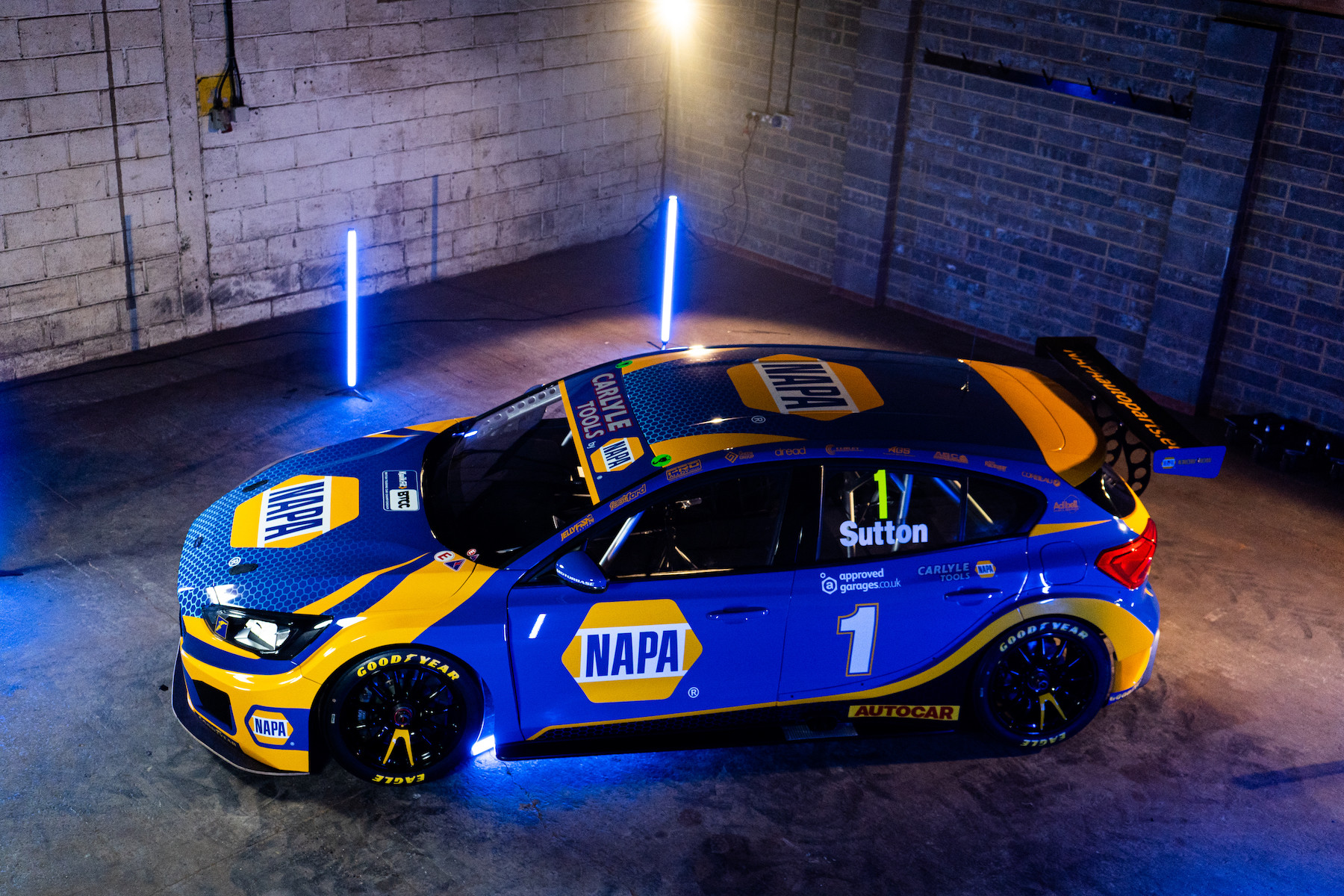 Motorbase unveils NAPA Racing UK colours – TouringCarTimes