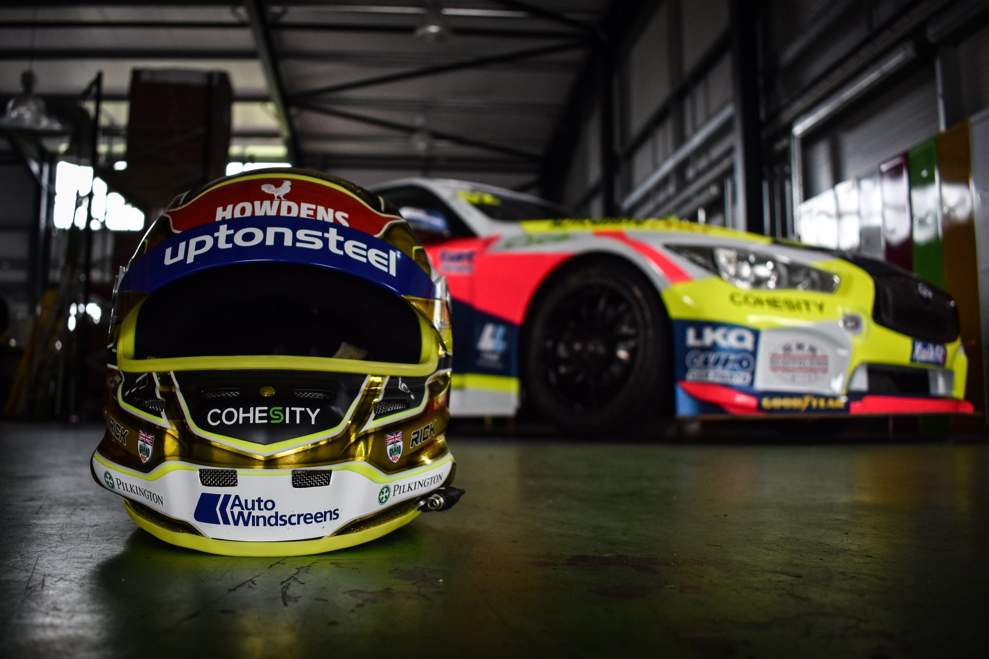 Rick Parfitt Jr unveils 2022 Infiniti livery – TouringCarTimes