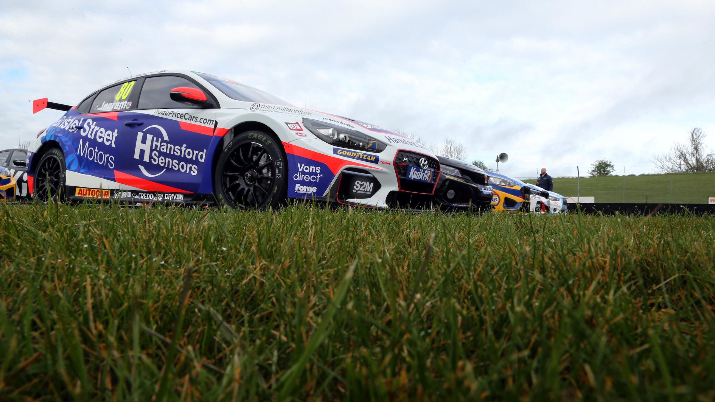 BTCC battle set to ramp up at Thruxton – TouringCarTimes