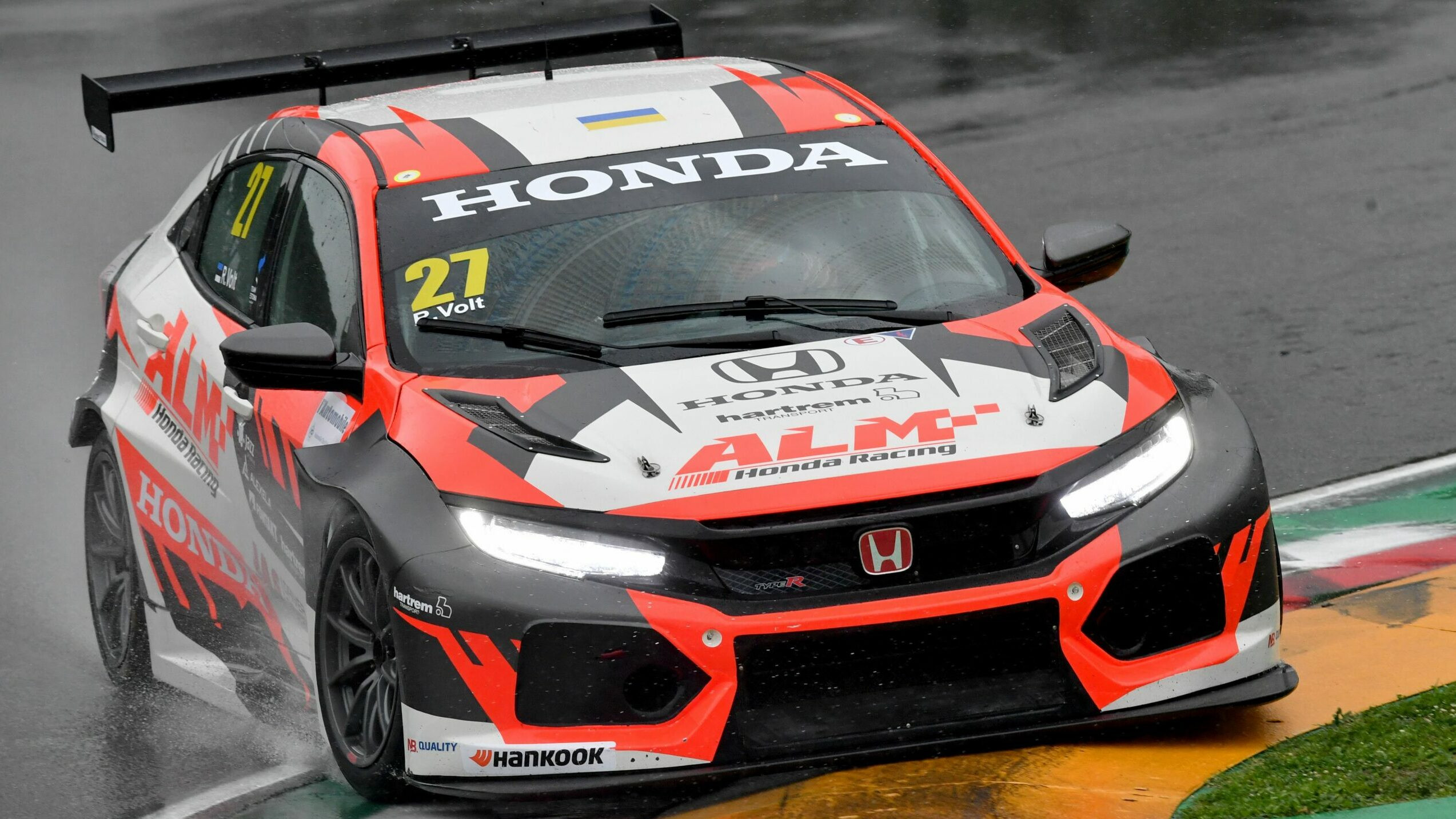 Ruben Volt claims pole for opening TCR Italy race at Imola ...