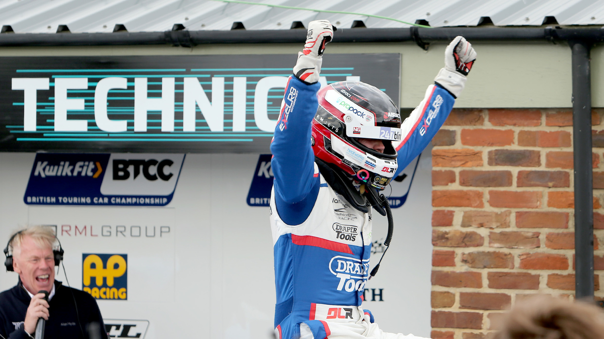 Dan Lloyd doubles up in EXCELR8 one-two – TouringCarTimes