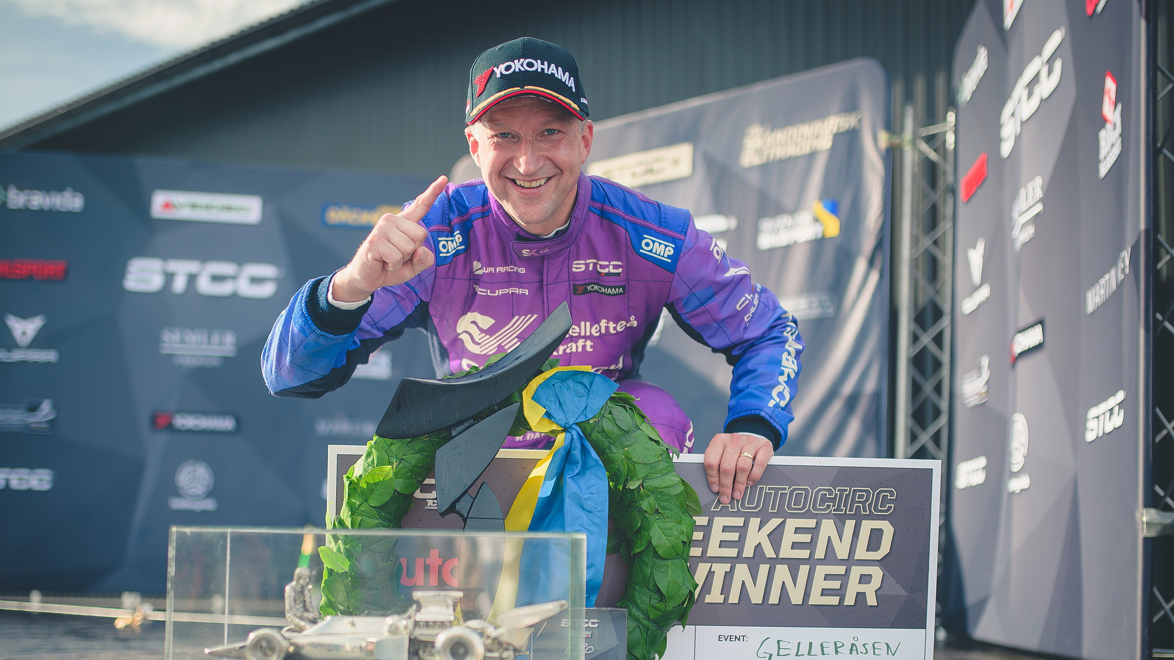 Robert Dahlgren beats Andreas Bäckman to victory in Gelleråsen finale ...