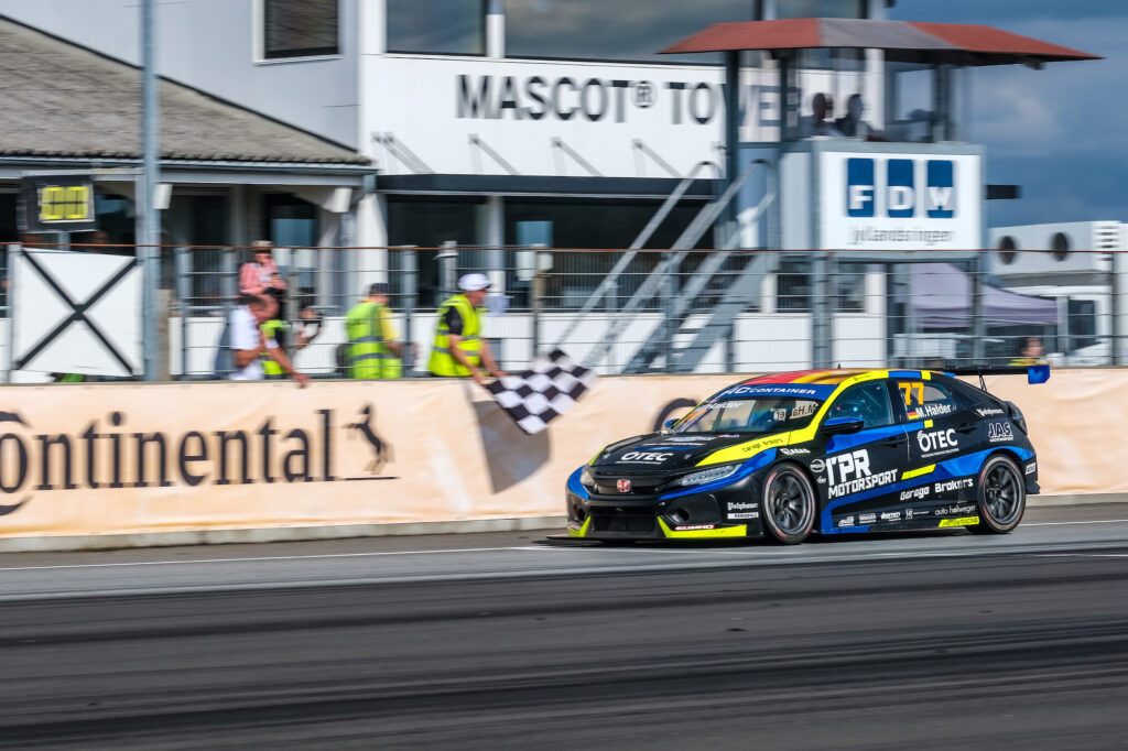 Mike Halder wins twice as Kasper Jensen hits trouble at Jyllandsringen ...