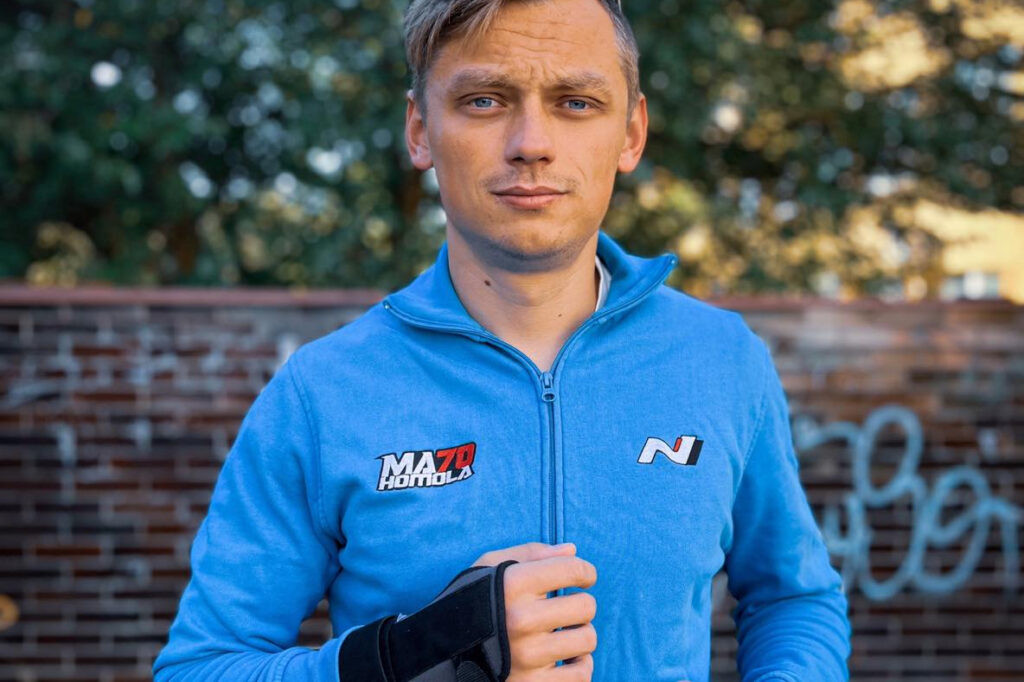 Wrist injury forces Mat’o Homola out of TCR Europe – TouringCarTimes