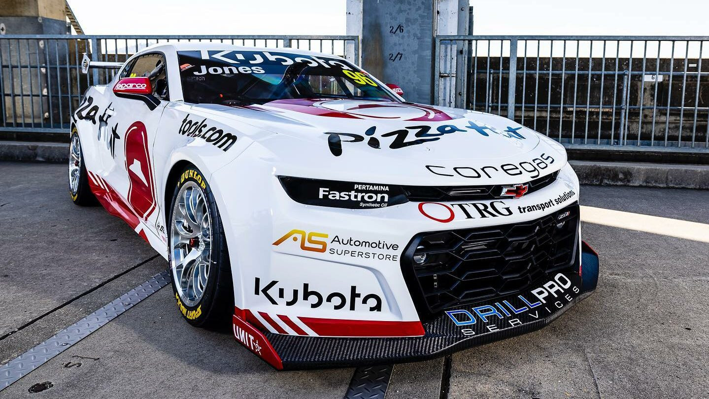 Brad Jones Racing unveils Pizza Hut livery – TouringCarTimes