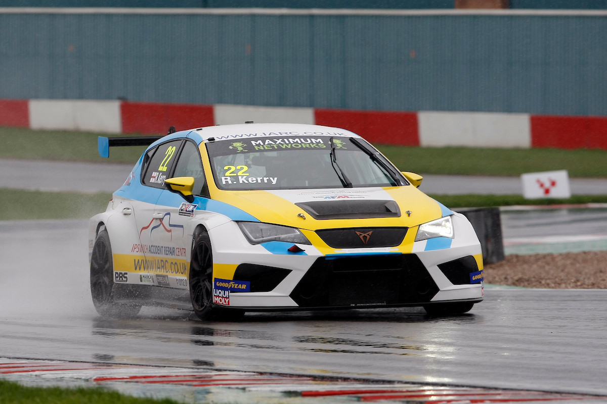 TCR UK season kicks off with Donington launch – TouringCarTimes