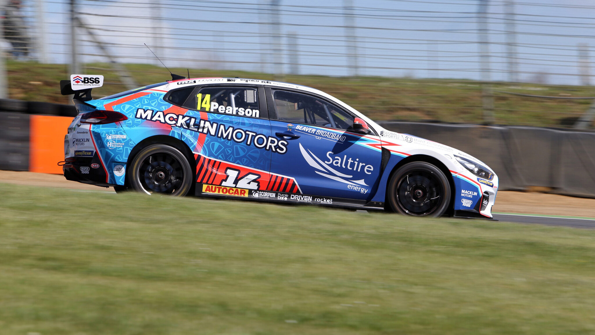PICS: BTCC teams hit the track at Brands Hatch – TouringCarTimes