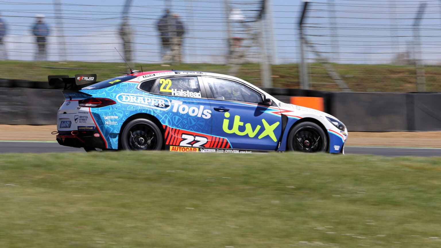 PICS: BTCC teams hit the track at Brands Hatch – TouringCarTimes