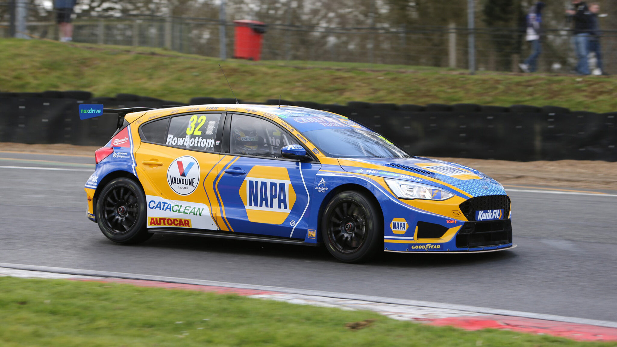 PICS: BTCC teams hit the track at Brands Hatch – TouringCarTimes