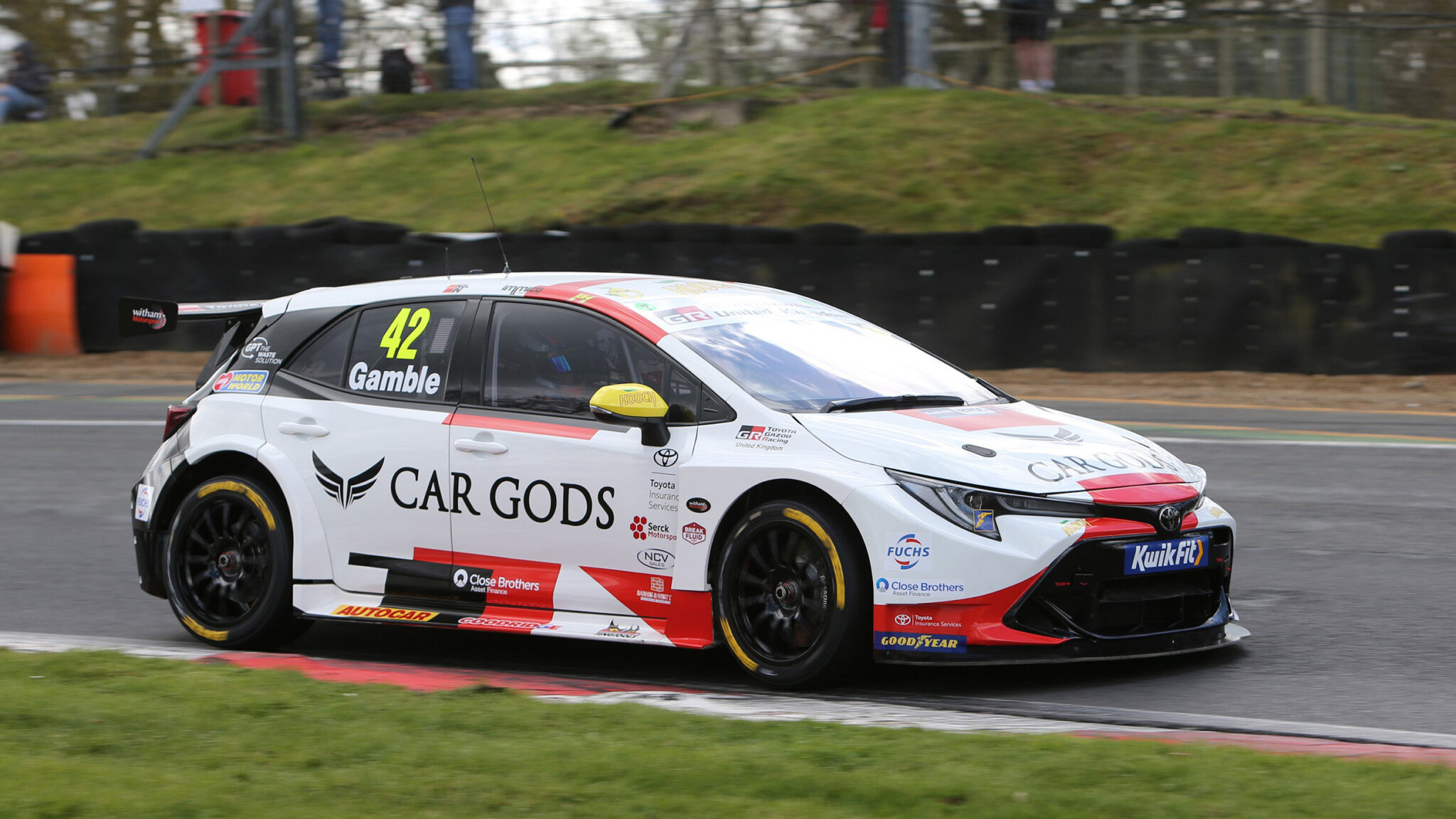 PICS: BTCC teams hit the track at Brands Hatch – TouringCarTimes