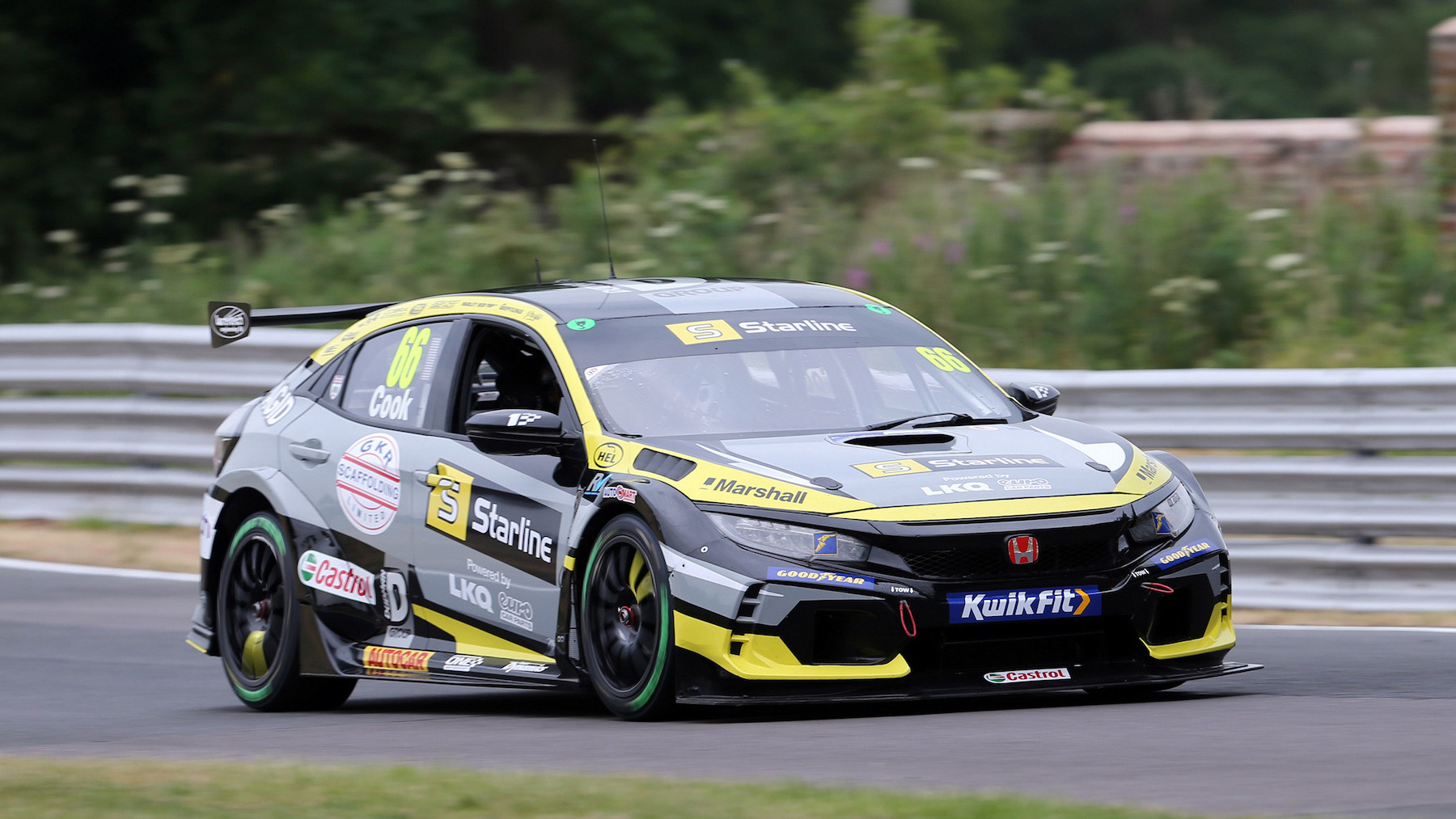 Josh Cook on top as Croft action kicks off – TouringCarTimes